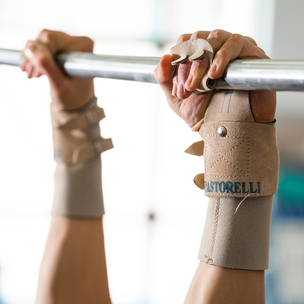 * Twins high bar grips – Pastorelli Sport